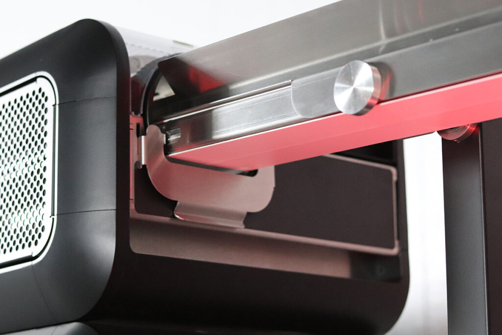 Hybrid™ Infeed Conveyor and Outfeed Conveyor | Triminator